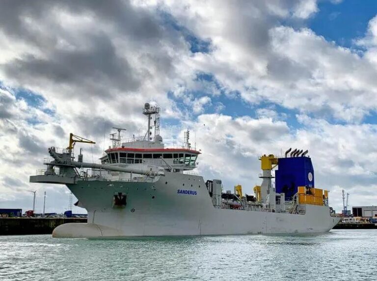 The Ultra Low Emission Vessel (ULEV)